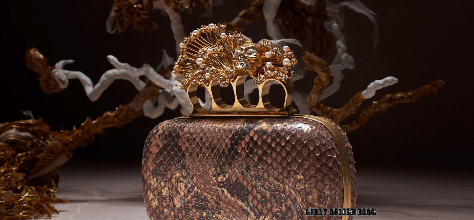 Showcase of 20 Unusual Handbags